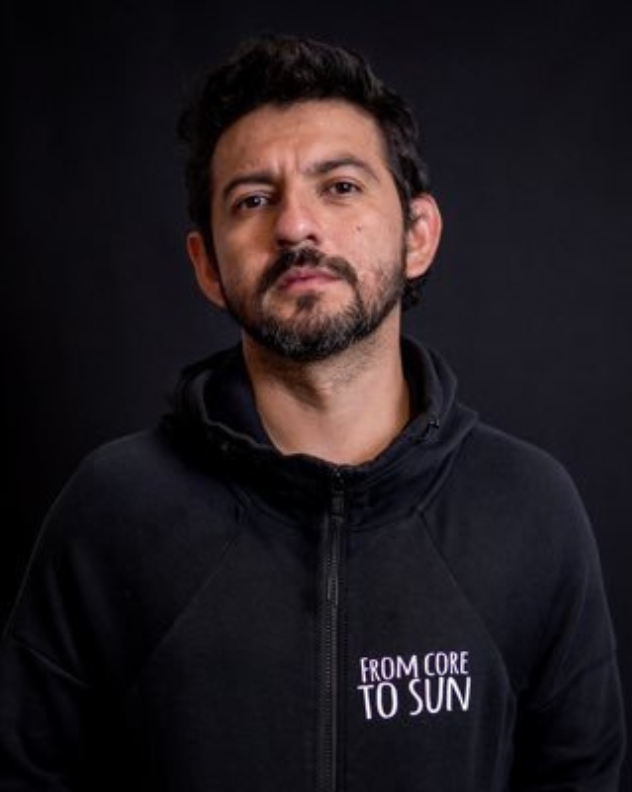 Millán Ludeña - Thinking Heads